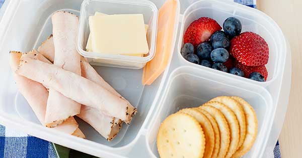 Healthy Homemade Lunchables | MOMables