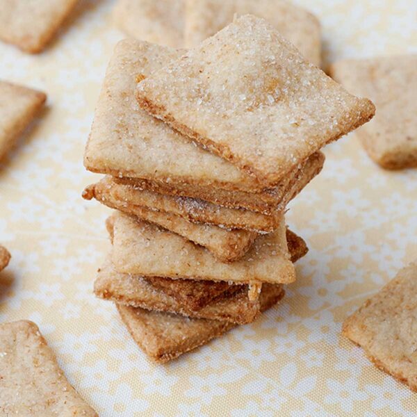 Homemade Wheat Thins | MOMables