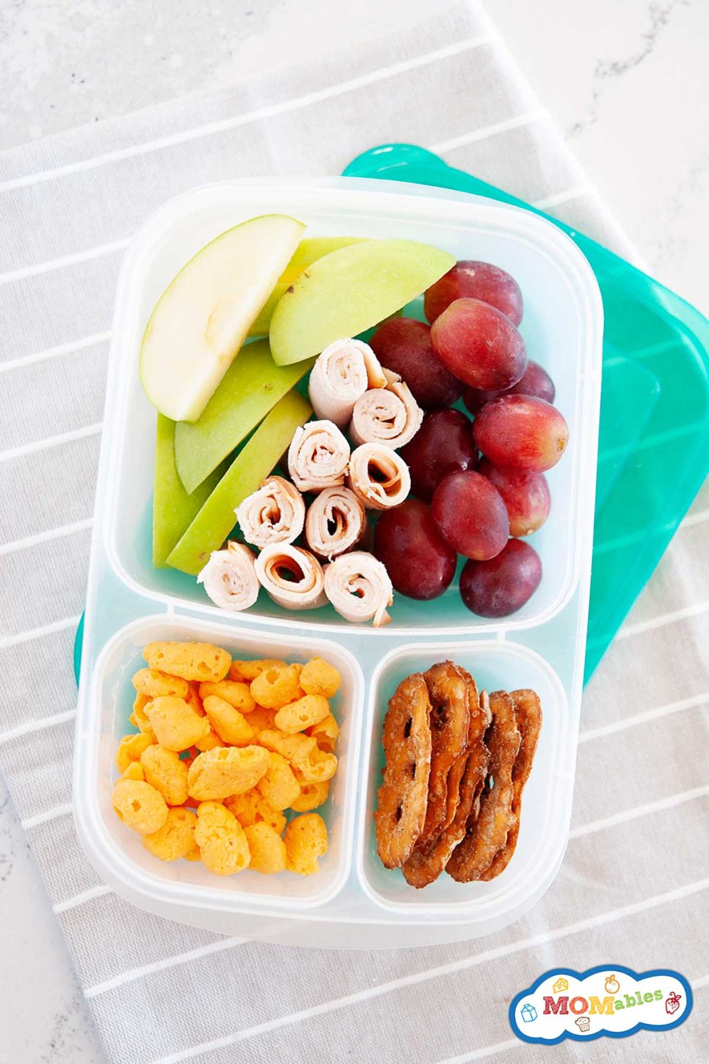 Easy Fruit School Lunchbox for Kids | MOMables