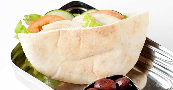 Easy Turkey Pita Sandwich | MOMables