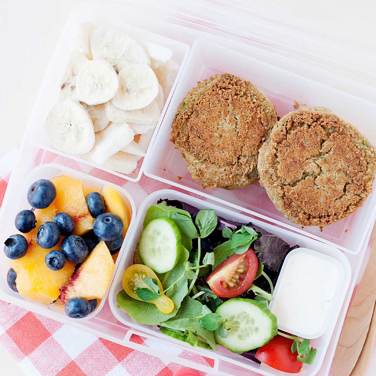 Healthy Falafel Salad for School Lunch | MOMables
