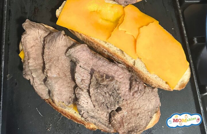 Roast beef grilled cheese